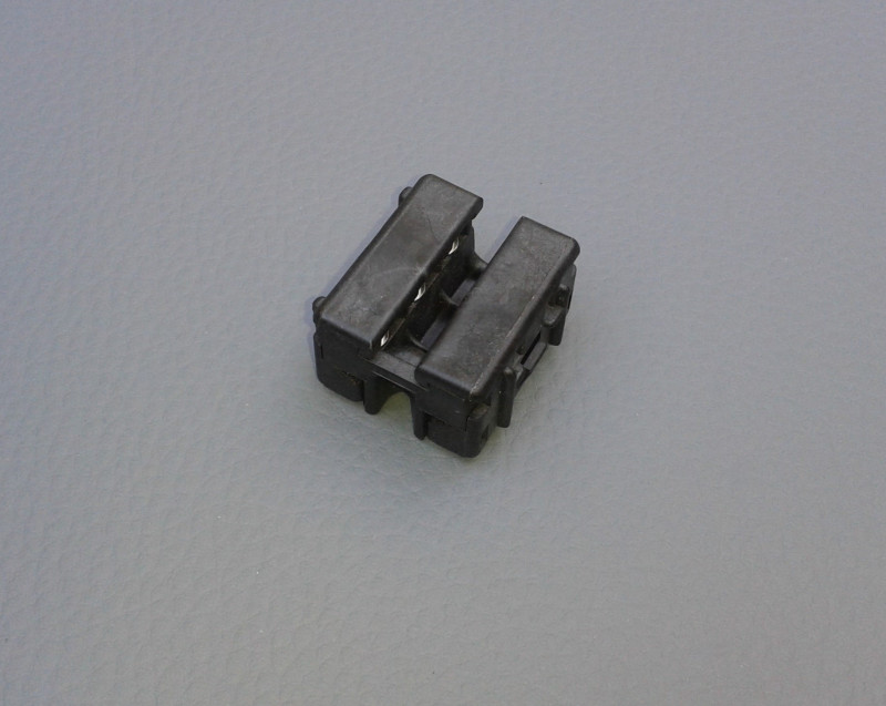 6-pol. Stecker + Pins für Relaisanschluss W126 W201 W124 R129 W140